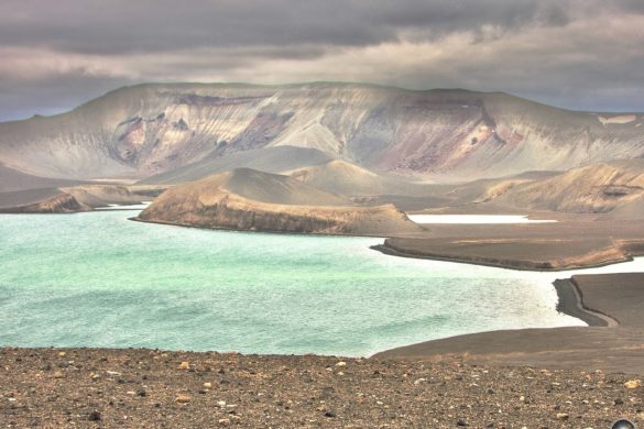 Phone Bay Deception Island